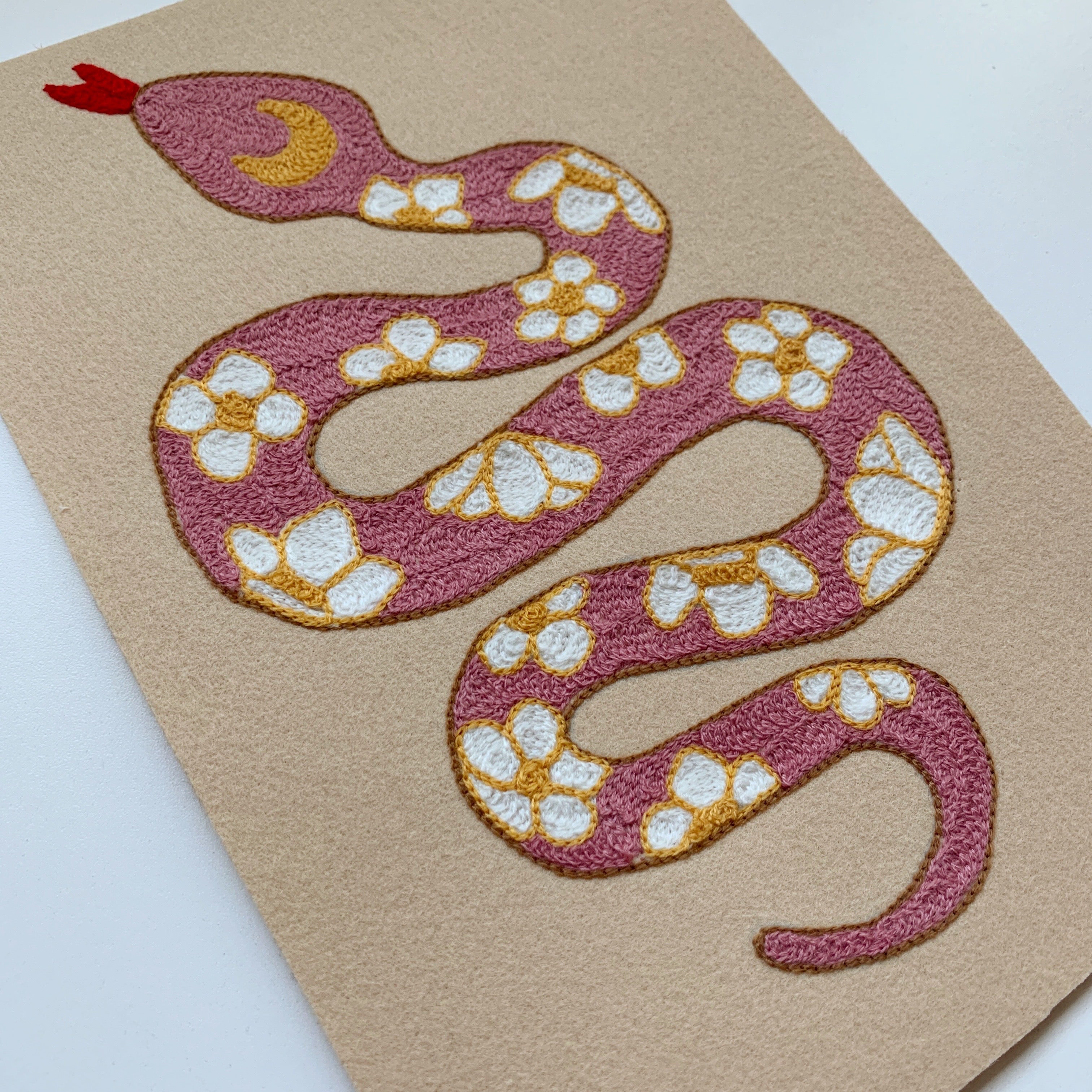 Syringa Snake - Embroidered Clothing Pattern – Thread Honey